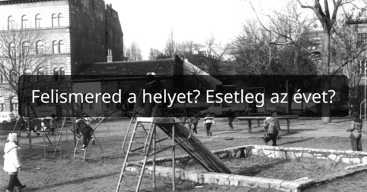 Ilyen is volt Budapest | Teleki László tér, balra a háttérben a 22 ...